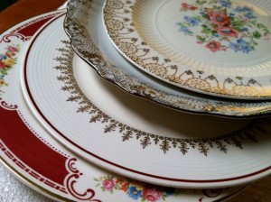 Cleaning VIntage China Archives - Southern Vintage Table