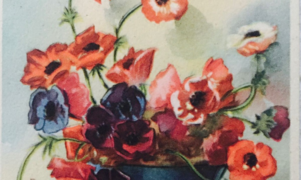 Vintage Feature - A Vintage Postcard's Inspiration - Southern Vintage Table