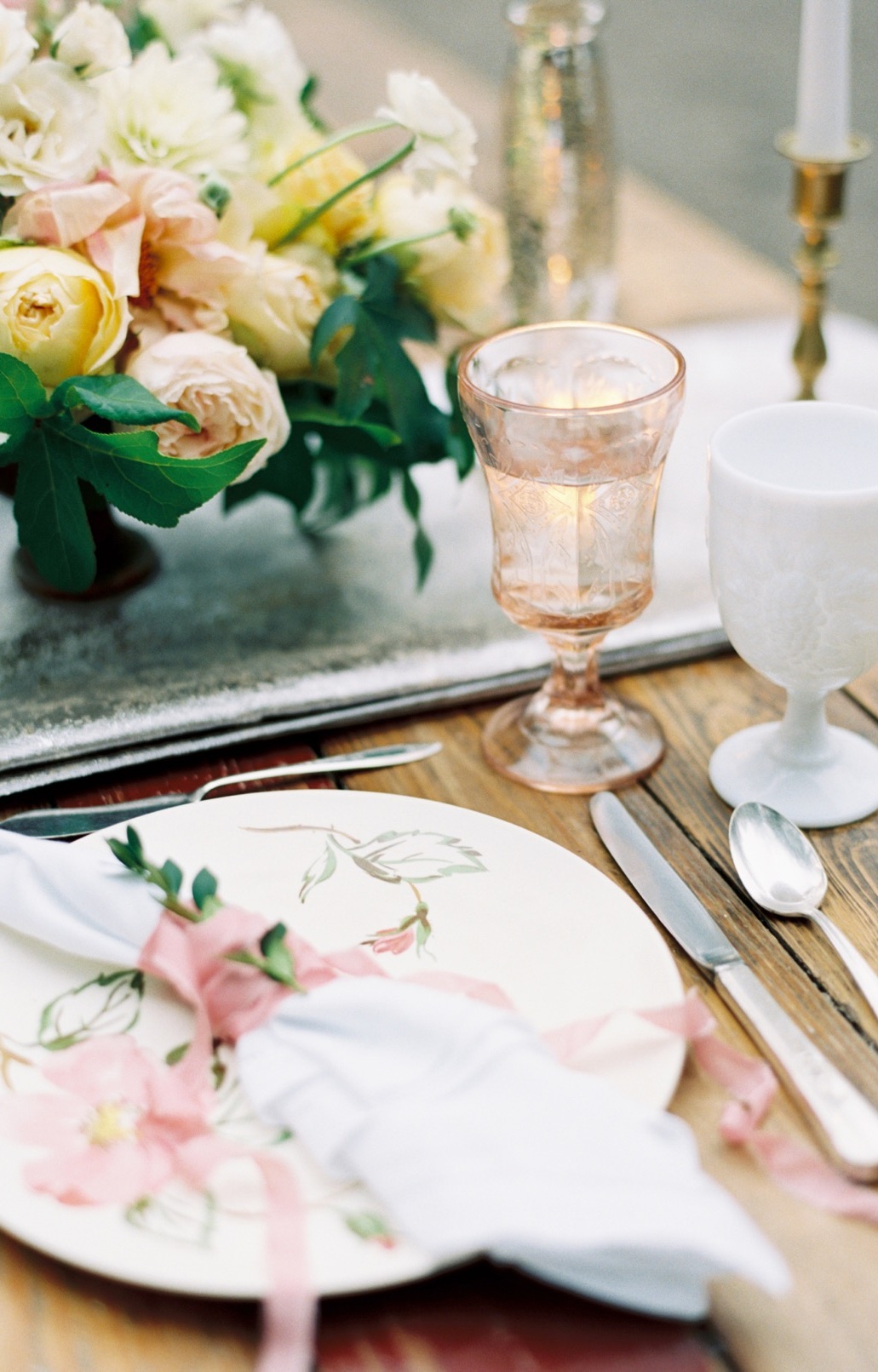 Southern Vintage Table Event - "Chapel Charm" Reveal - Southern Vintage ...