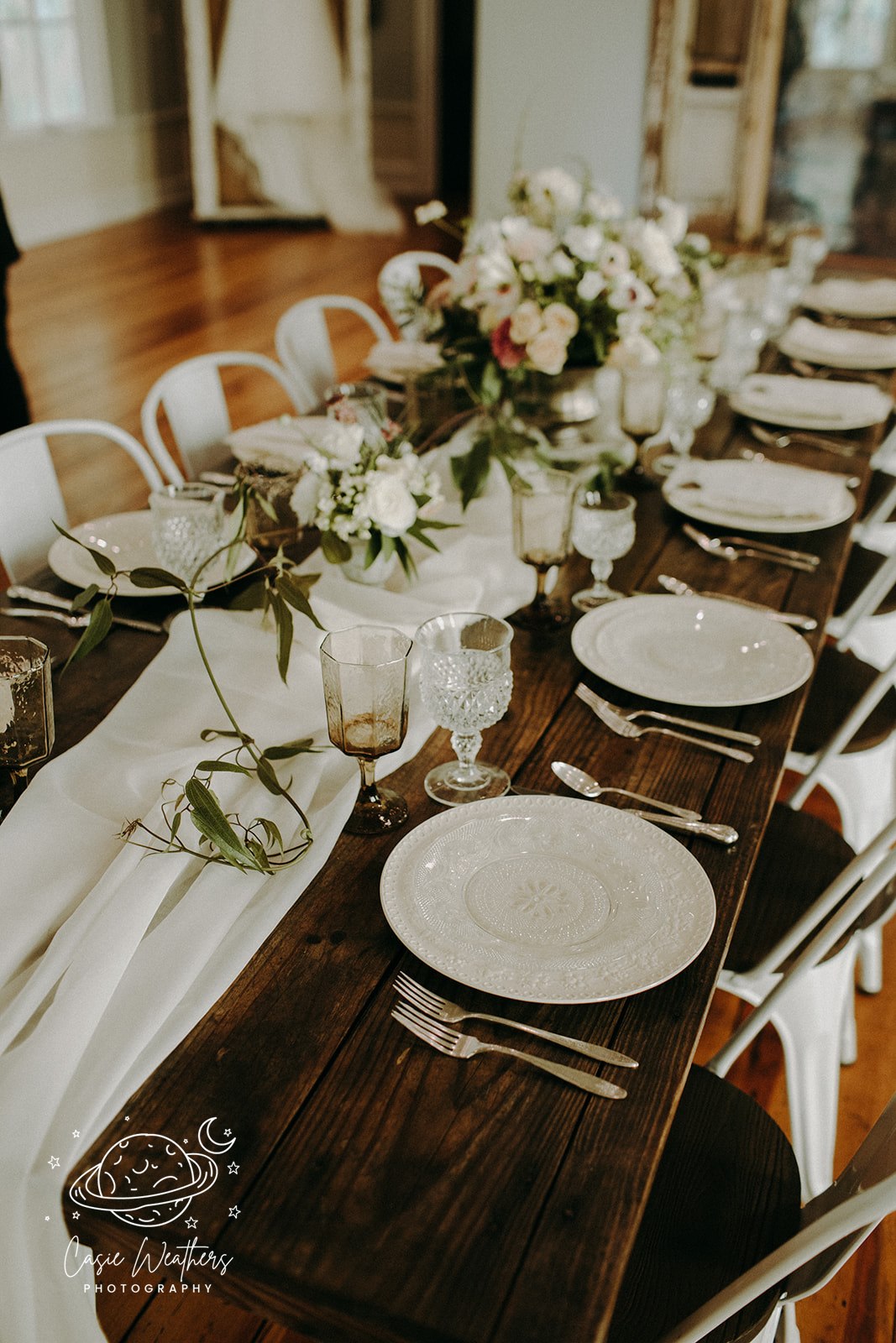 Southern Vintage Table Event - Styled Shoots with Taylor'd Southern ...