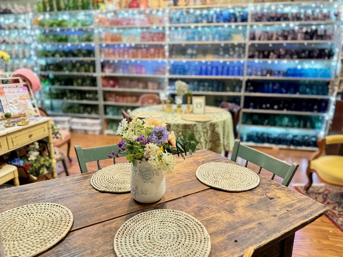Scenes from SVT - A Magical Vintage Tour of Southern Vintage Table's ...